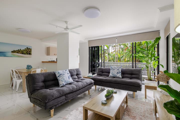 Easystay | 1 Bedroom Apt, Pool, Esplanade Views - Cairns