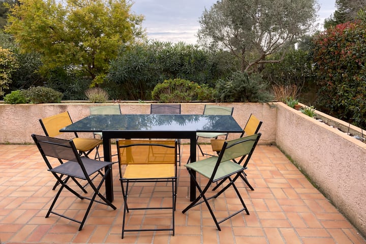 Villa De Vacances à 5 Min à Pied De La Mer. - Sausset-les-Pins