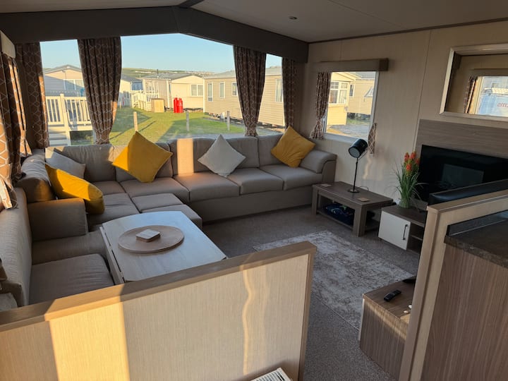 Trecco Bay, Close To The Beach - Porthcawl