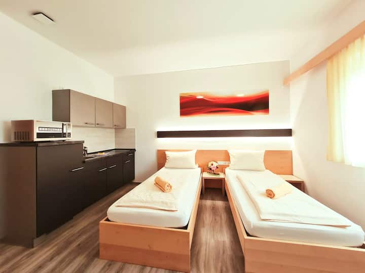 Modernes Apartment Mit Küchenzeile Nähe Erding - Erding