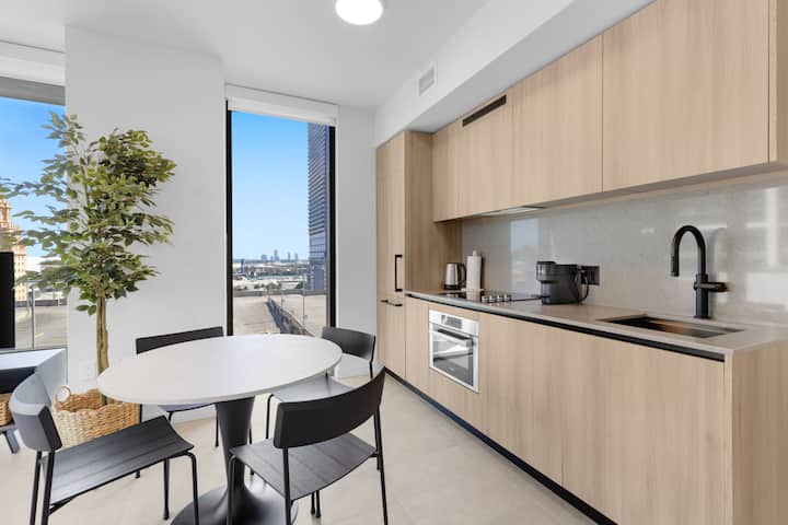 Stunning 2br At Miami Worldcenter | Rooftop Pool - The Bahamas