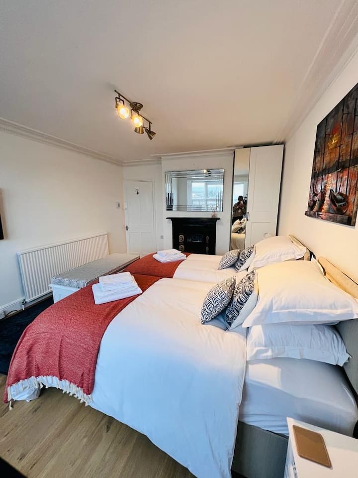 The Getaway | Dog-friendly + Free Parking - Exmouth