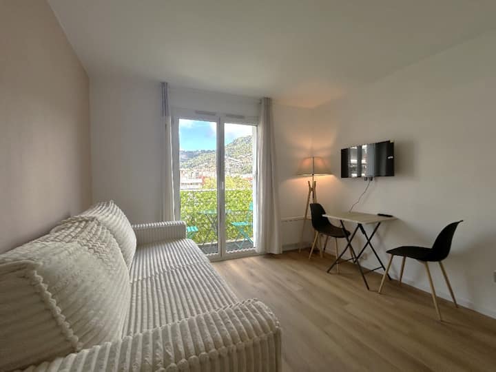 Studio Cosy Proche Port De Nice - Plage de la Réserve - Nice