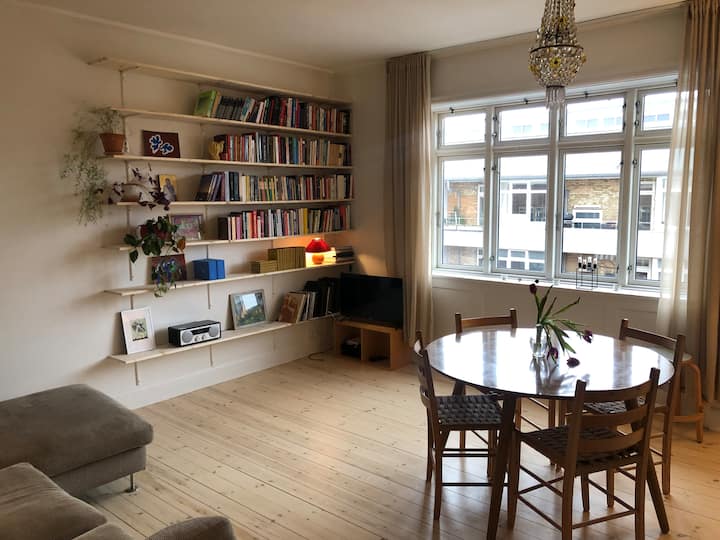 Quiet And Sunbathed Apartment Next To The Park - Copenhague