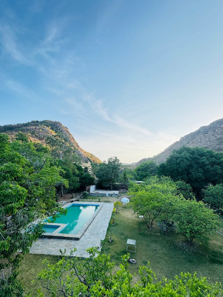 Private Resort Experience With Private River - Gujarat