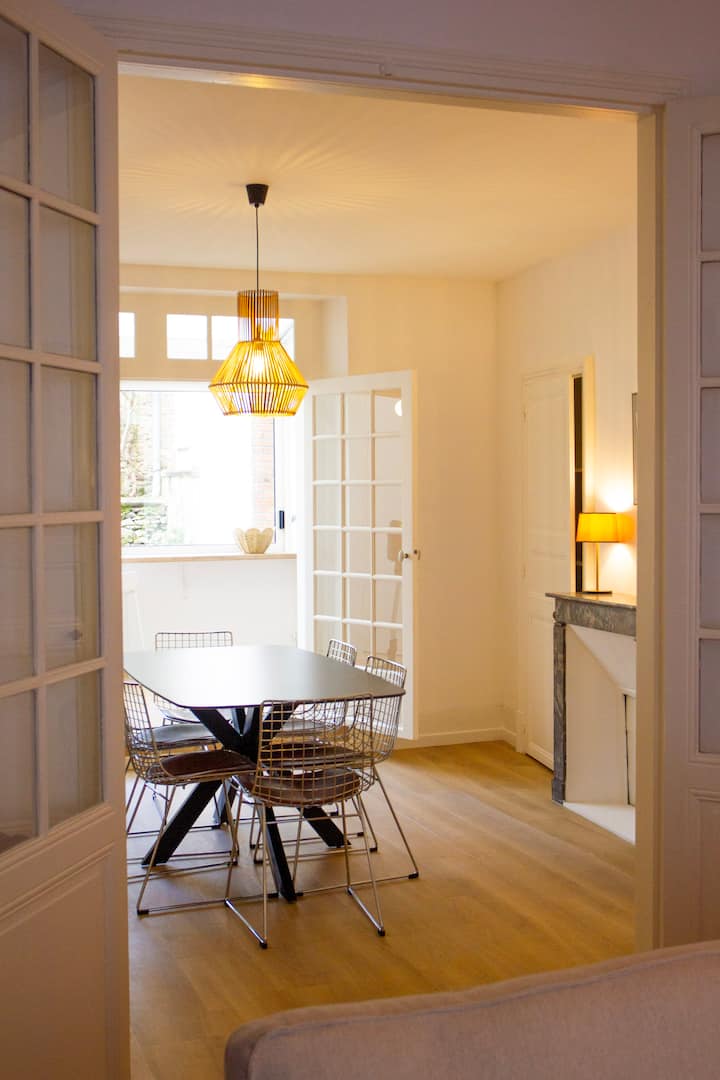 Sous Le Clocher - ÉLégante Demeure Centre-ville - Cholet