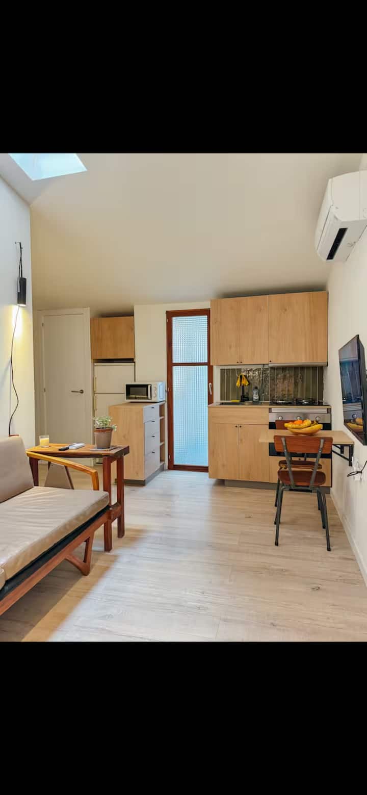 Apartamento Luminoso Con Aparcamiento - Badalona