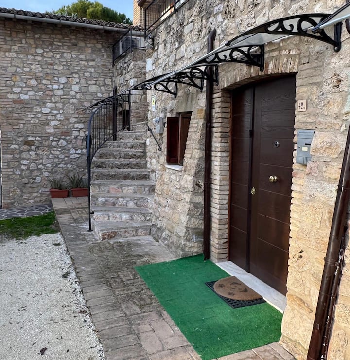 Genghetta Dove Vivere Un’atmosfera Di Altri Tempi - Assisi