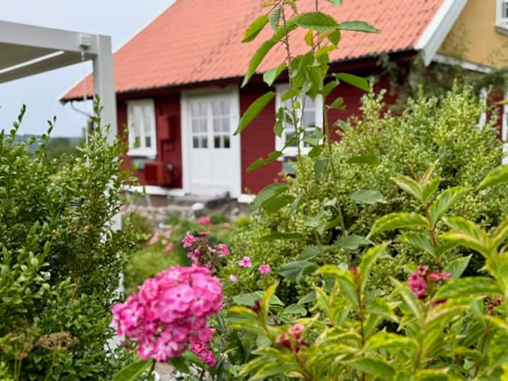 Njut Av Gullmarn I Vår Stuga Nära Havet. - Munkedal