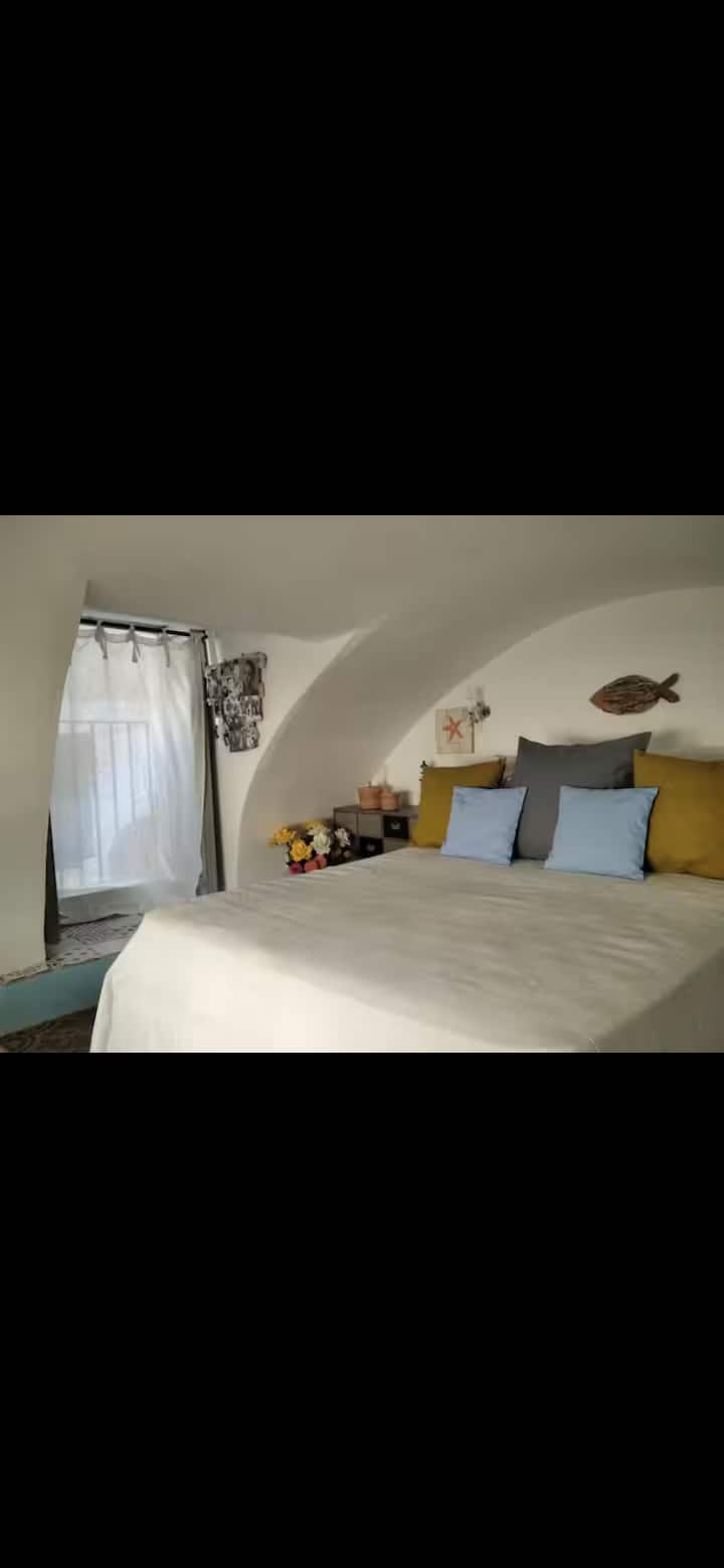 Casa Al Mare Nel Centro Storico Di Formia - Formia