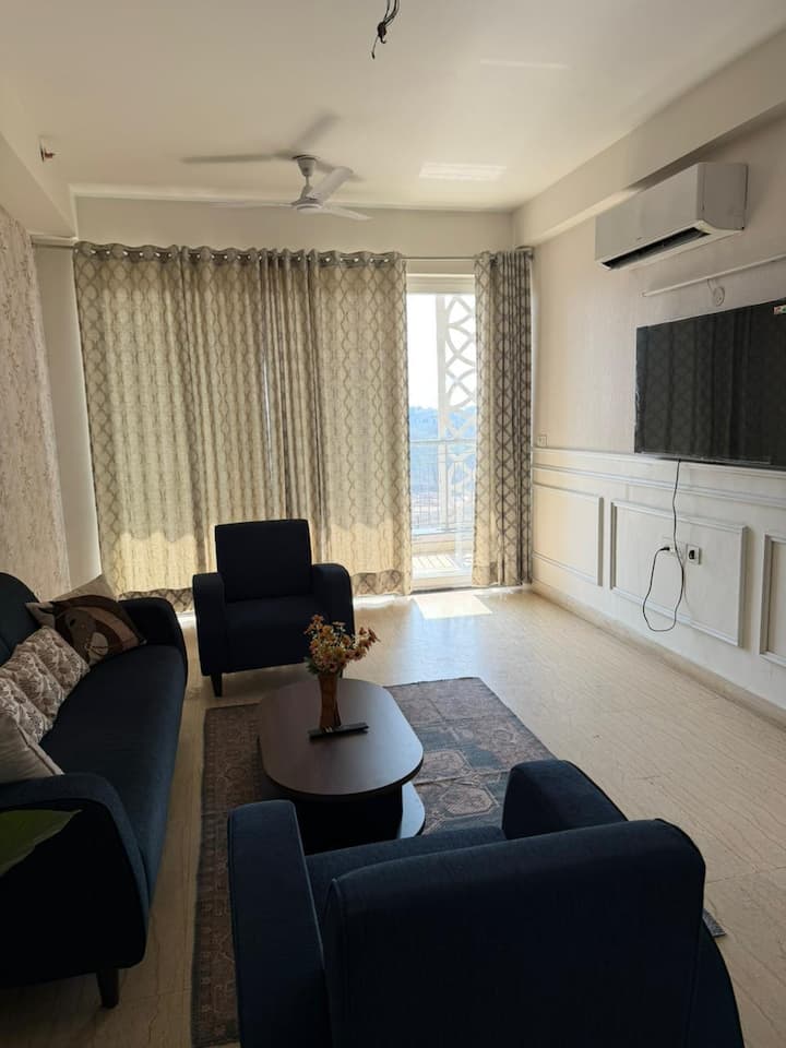 Wave Garden Cozy Stay - Sahibzada Ajit Singh Nagar