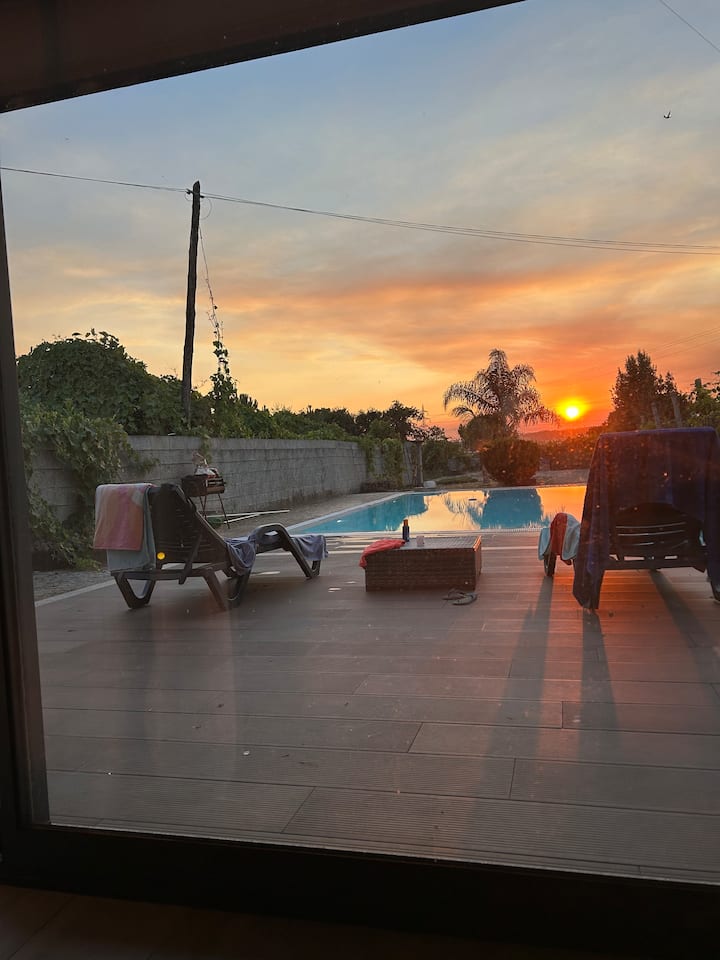 Maison Avec Piscine Et Barbecue 20 Min De La Plage - Cruz