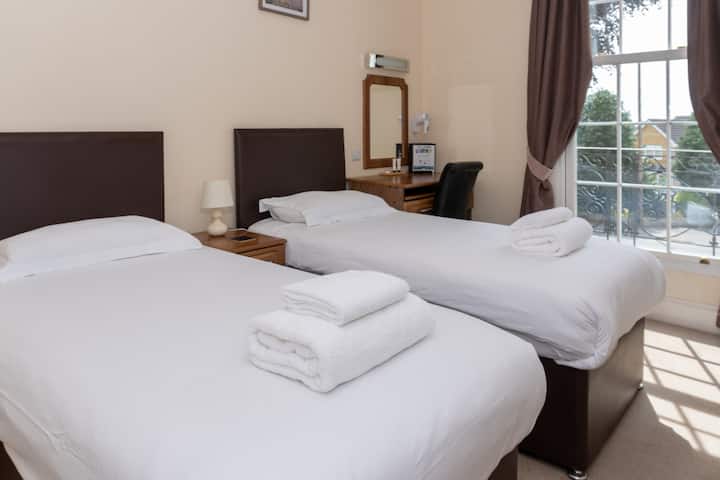 Work Stays In Retford /Ensuite Rooms/parking - Retford