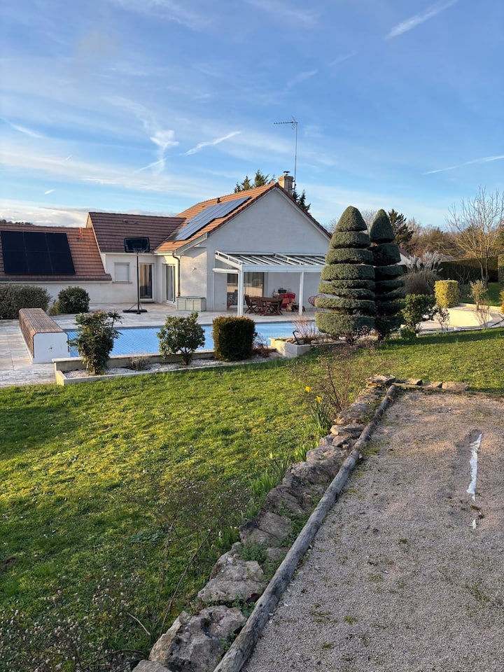 Appartement Cosy Avec Jardin, Mont-roland - Dole