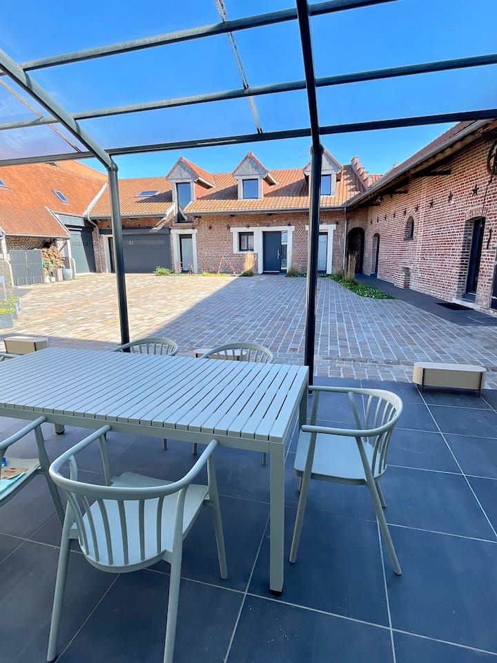 Domaine Authentique Avec Salle De Réception 22p - Lille