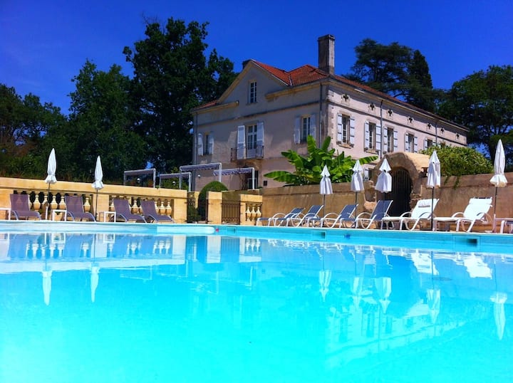 Suite Dans Hôtel De Charme - Moissac