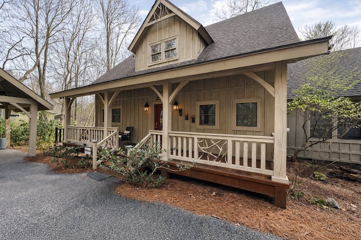 Peaceful Resort Cabin | Sapphire Valley | Cashiers - Cashiers, NC