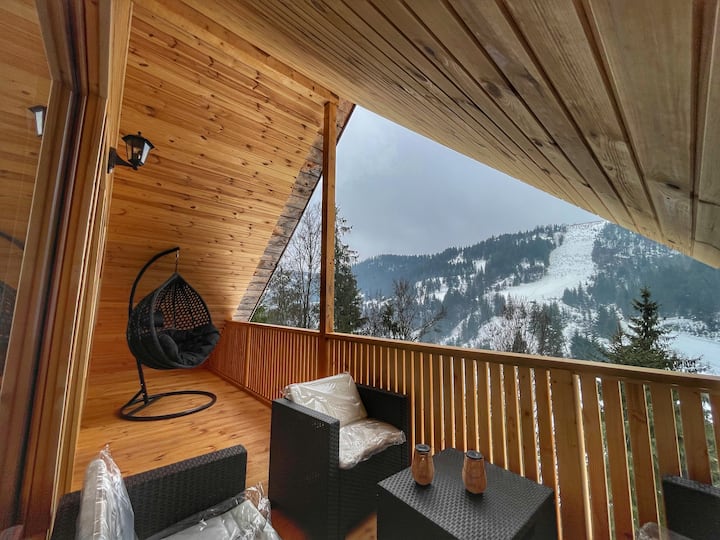 La Sava Lui Traian 2 (Upper Level) - Gârda de Sus