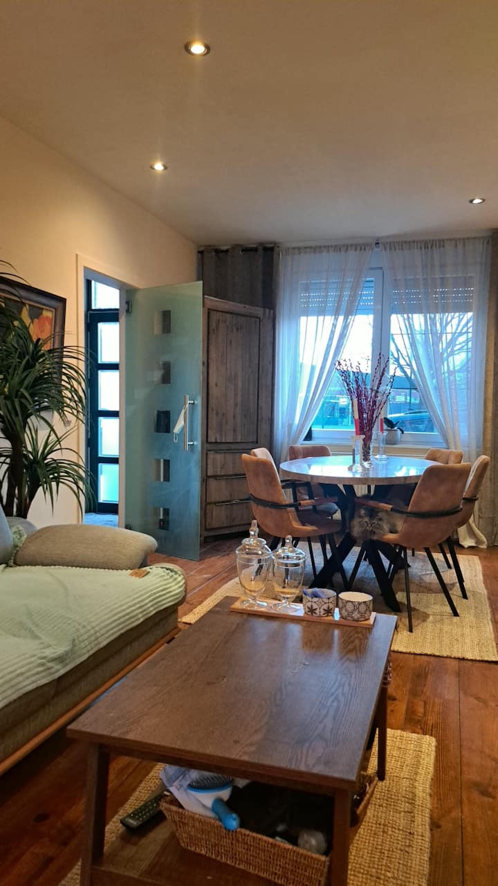 Perfect En Dichtbij Tomorrow Land  Festival - Boom