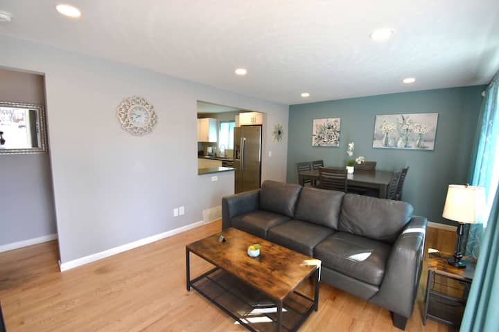 Charming Two Bedroom Family Unit In Great Location - ソーントン, CO