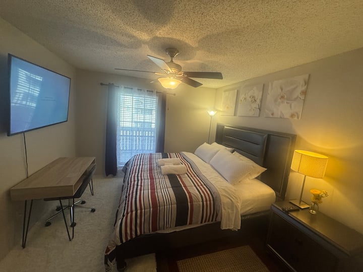 A Discreet Urban Stay | Mins To Apple & The Domain - Austin, TX