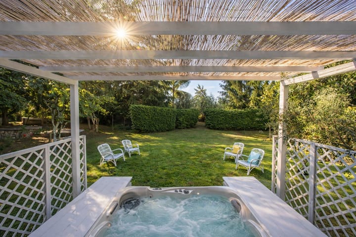 Genziana Room - Tuscan Charm Elegant Private Bth. - Monteriggioni