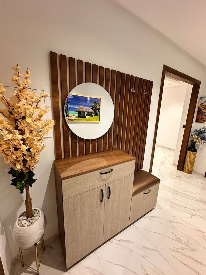 C6 7 Très Belle Et Propre Appartement Tout Neuf - Tunis