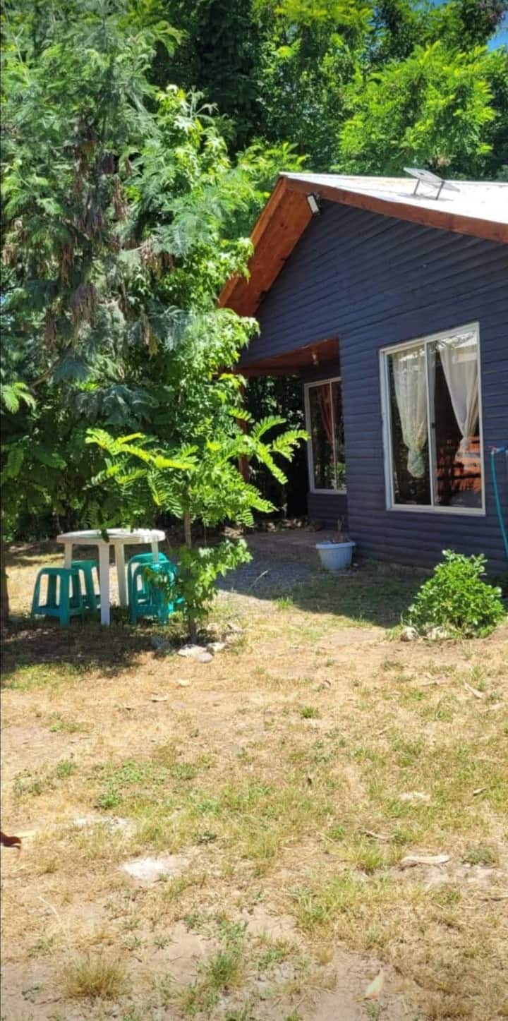 Lodge Camping La Isla Del Bajo Linares - Linares, Chile