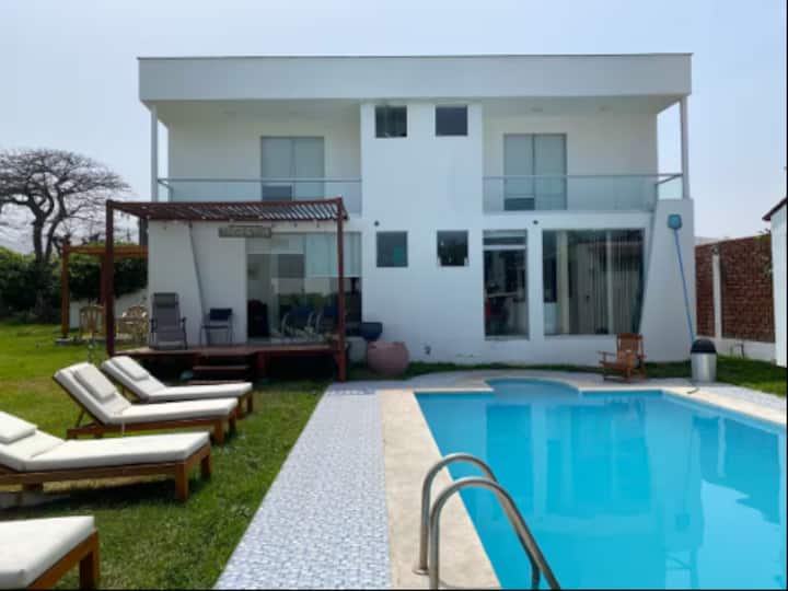 Hermosa Casa De Playa En Santa Rosa - Santa Rosa