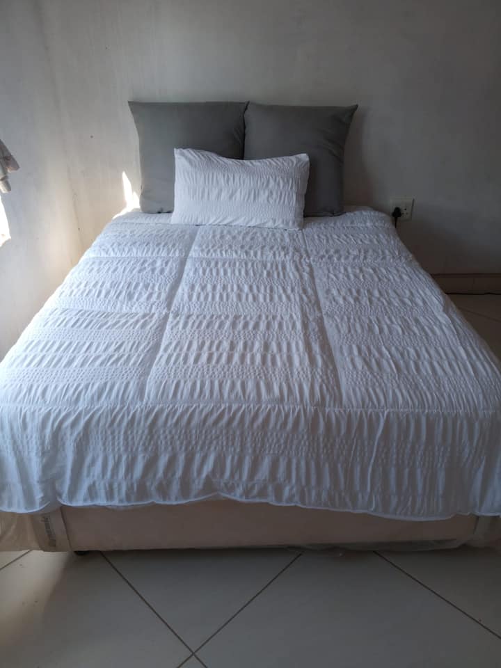 Botanical Garden View 10 Minutes Cruise To The Dam - Thohoyandou