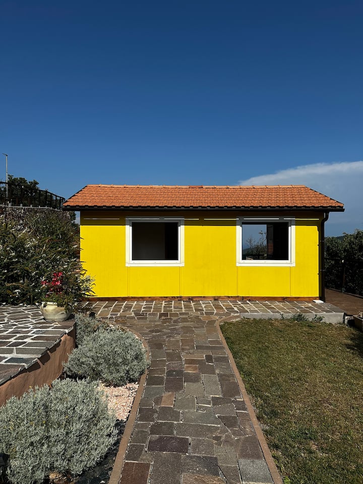 Salvia, Casa Vacanze Vado L. A 15 Min Da Bergeggi - Noli