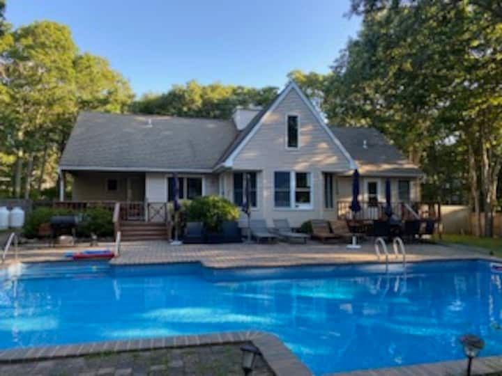 A House To Enjoy Your Next Summer - The Hamptons, NY