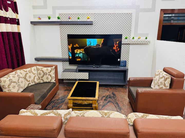 Luxe Penthouse 4 Bhk With Swimming Pool - Mysuru
