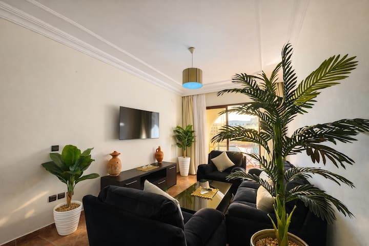 Tropicana Avec Piscine à 600m De La Plage - Agadir