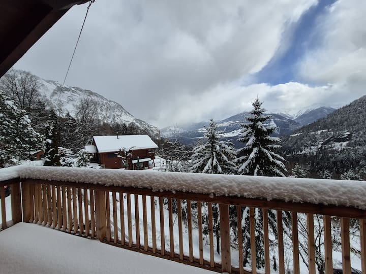 Chalet Atypique - Ovronnaz