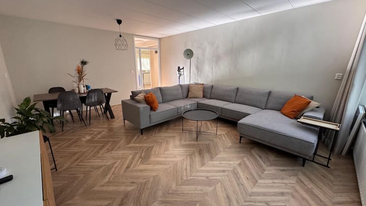 Praktisch En Comfortabel Logeren - Schiedam