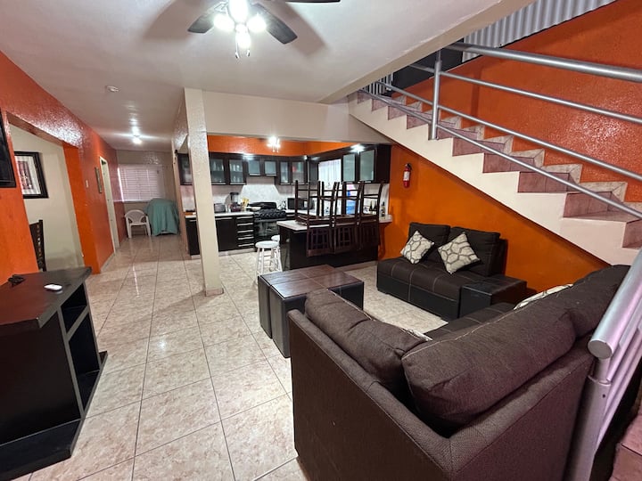 Residencia En Chihuahua Norte - Chihuahua