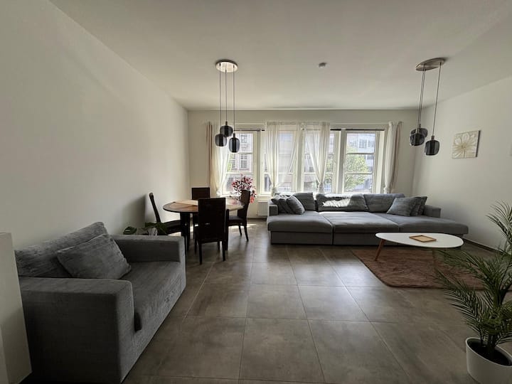 Stylish & Bright 1br Apartment In Antwerp South - Anvers