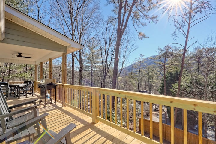Starlight Ridge: Scenic Views, Cozy Mountain Stay - Clayton, GA