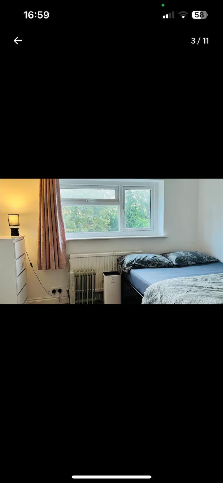 Newcastle Stay - Stoke-on-Trent