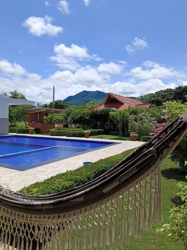 Casa Campestre: Piscina, Naturaleza Y Descanso - Valledupar