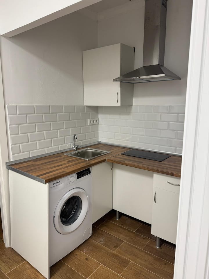 Apartamento Cómodo, Cerca Autovía Y Parking Fácil - Algeciras