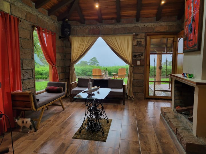 La Casa De Piedra - Departamento de Santa Bárbara