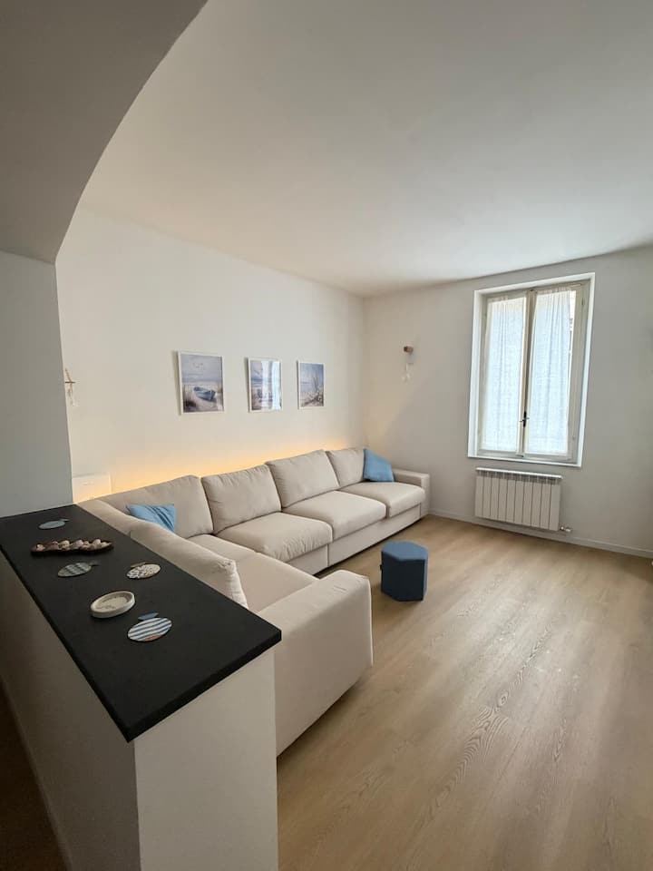 Cozy Apartment 50m From The Sea - Savona Fornaci - Savona, SV