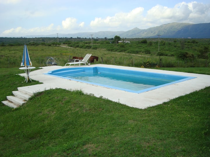 Estancia La Amistad | Casa De Campo Con Pileta. - Cosquín