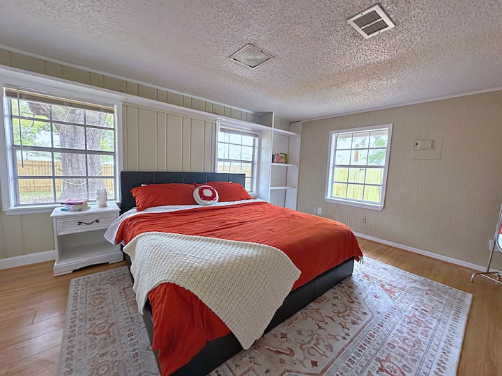 Twin Palms Cottage | Pensacola & Perdido Beaches - Warrington, FL