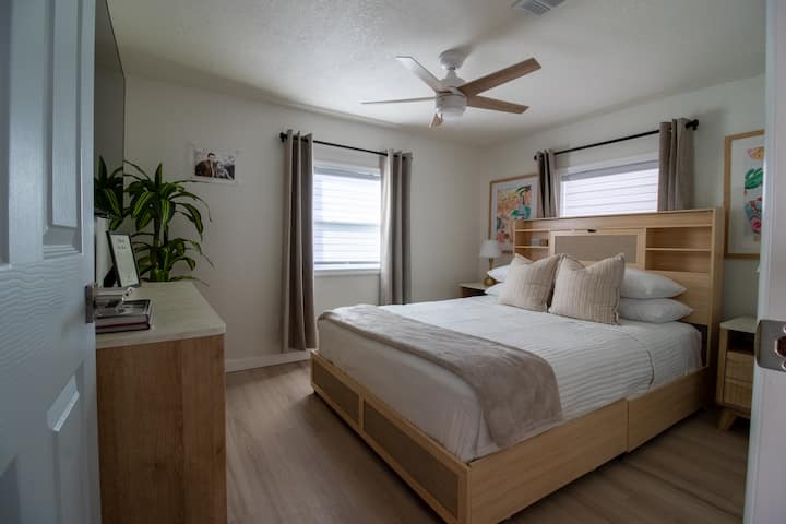 The Cozy Cabana 2br New Port Richey Sims Park - Holiday, FL