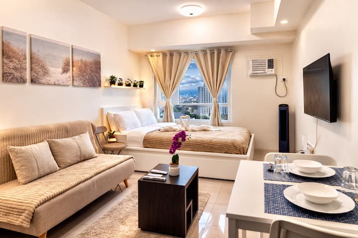 Comfy & Stylish Unit In Pasay, Near Moa & Airport - Manila