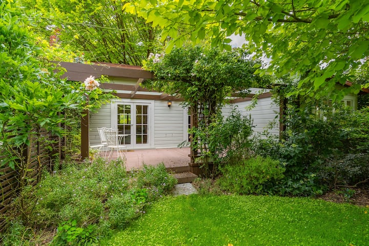 Rose Cottage - Tranquil Retreat - Castlepoint