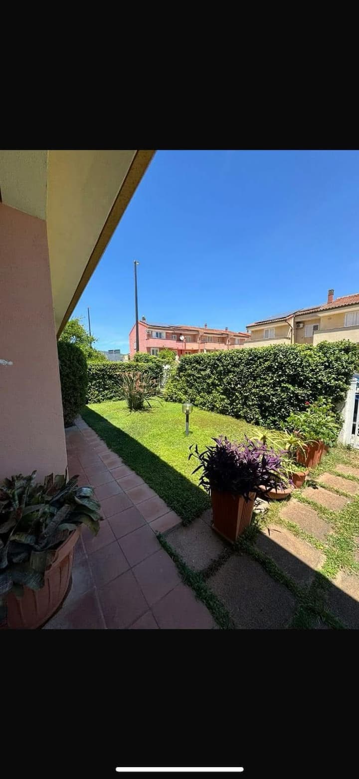 Elegante Villa Smeralda - Monti